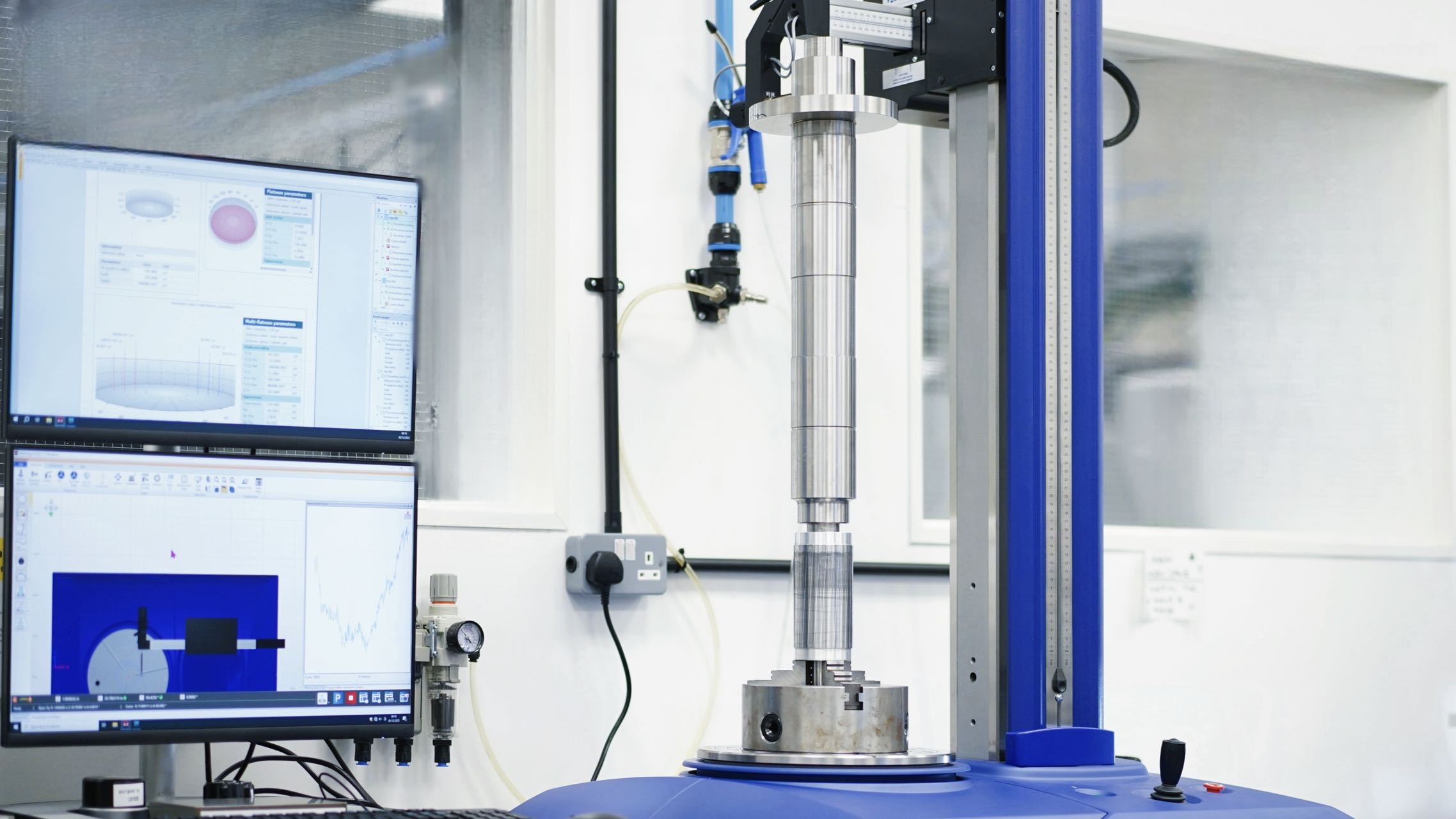 New Inspection Machine - TALYROND ® 565 PRO